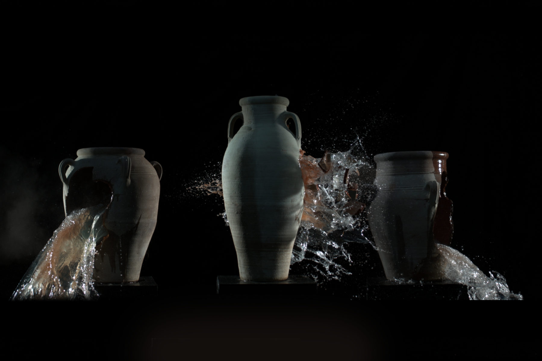 Rumbling waters - Séverin Guelpa